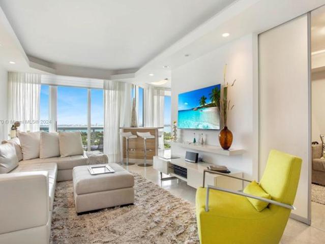 4779 Collins Ave #2306, Miami Beach, FL 33140