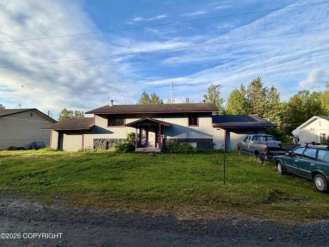 47705 Lacross Ln, Soldotna, AK 99669