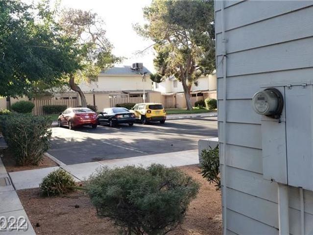 4770 S Topaz St, Unit 79, Las Vegas, NV 89121 | MLS #2772