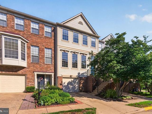 47720 Sandbank Sq, Sterling, VA 20165