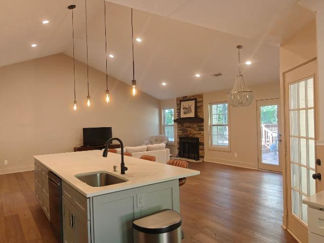 477 Cedar Trail