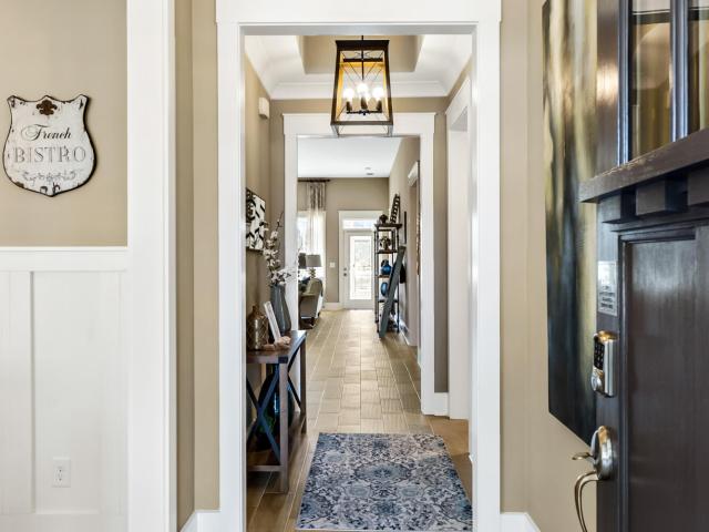 477 Hundred Oaks Parkway