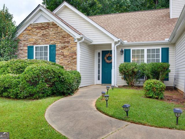 477 Oakview Drive