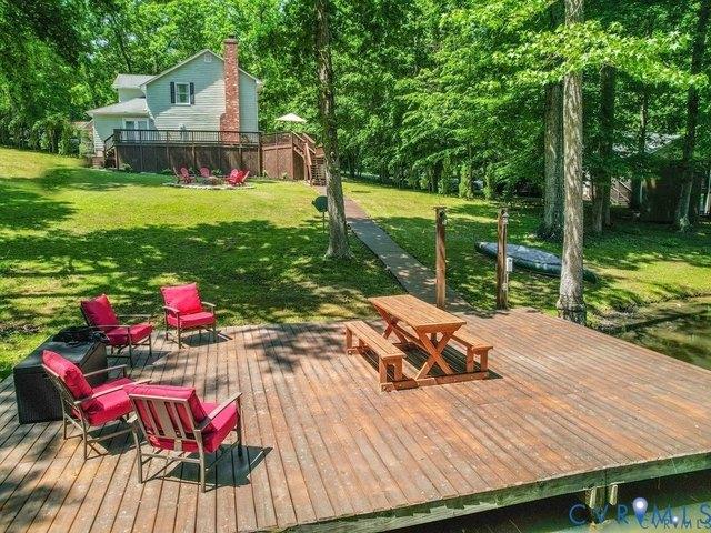 477 Land or Dr, Ruther Glen, VA 22546