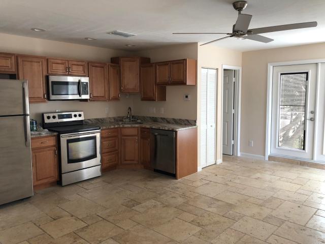 477 SE Riverside Dr, Stuart, FL 34994 | MLS #B26013 | Compass
