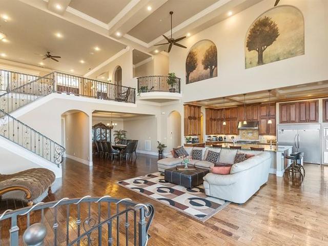 477 Serpa Way, Folsom, CA 95630