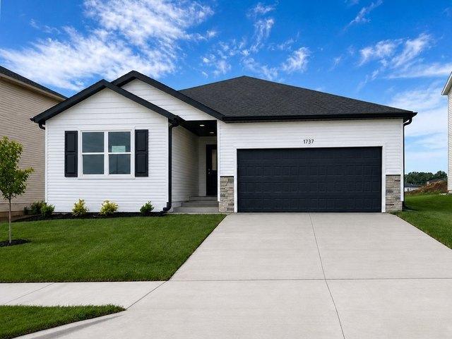 477 Stone Creek Rd, Willard, MO 65781