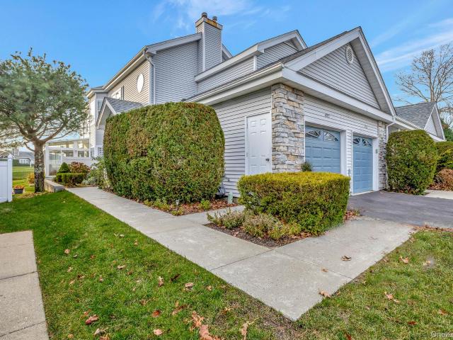 477 Woodscreek Court