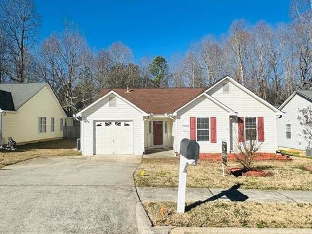 477 Village Cir, Stockbridge, GA 30281