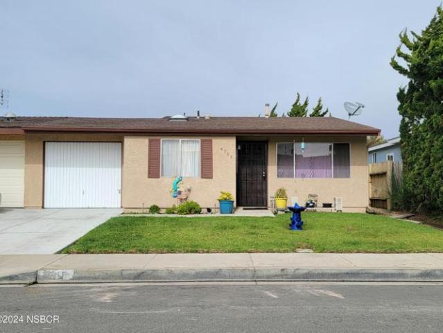 4785 Hernandez Dr, Guadalupe, CA 93434
