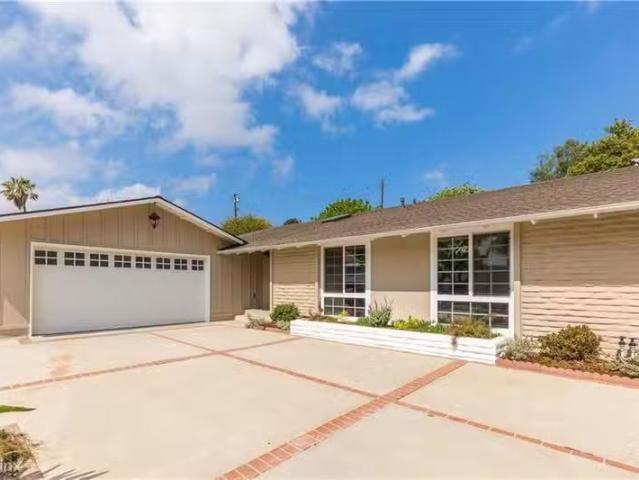 47869842 32 Silver Spring Dr