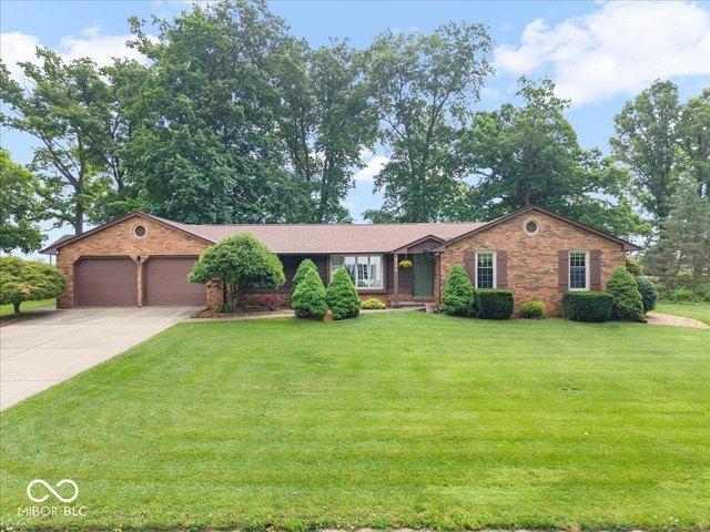 4786 Beechmont Dr, Anderson, IN 46012