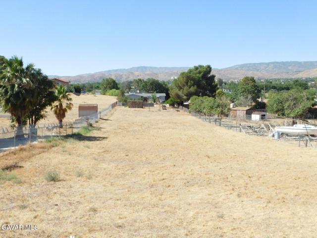 4788 Columbia Way, Quartz Hill, CA 93536 | MLS #25005