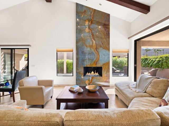 47801 Quercus Lane