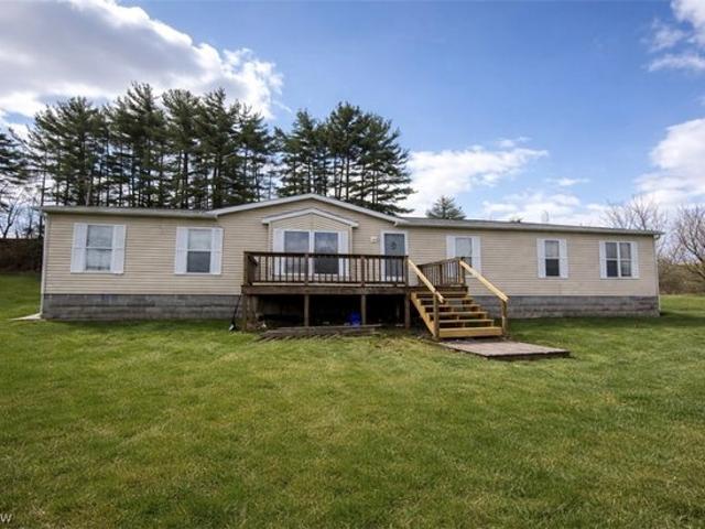 47813 Old Hopedale Rd, Cadiz, OH 43907