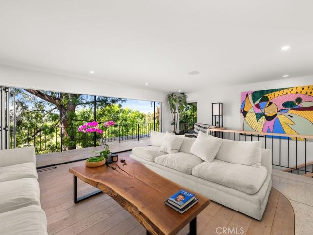 4781 Galendo St, Woodland Hills, CA 91364 | MLS #WS26091 | Compass