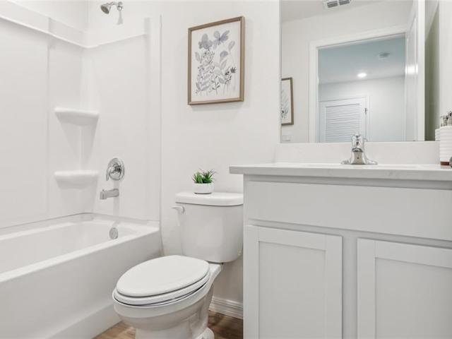 4782 SW 69th St, Gainesville, FL 32608 | MLS #OM720709
