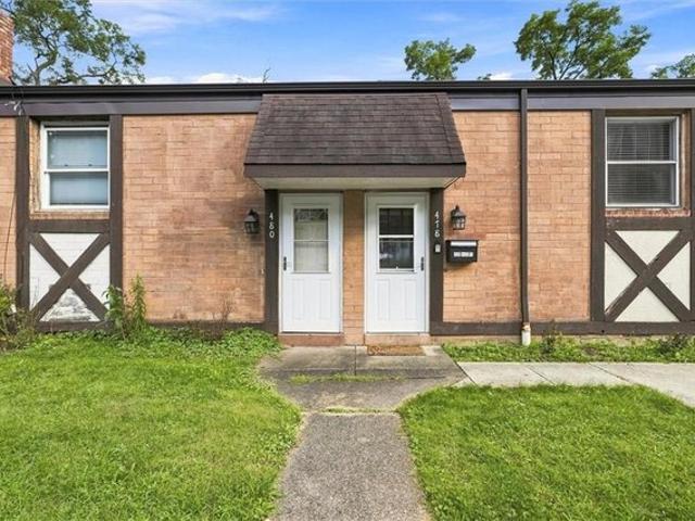 478 480 Cypress Dr, Coraopolis, PA 15108