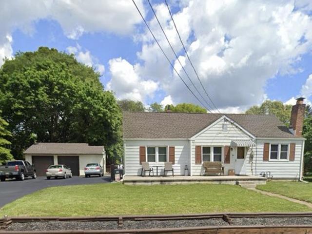 478 Center St, Sewell, NJ 08080