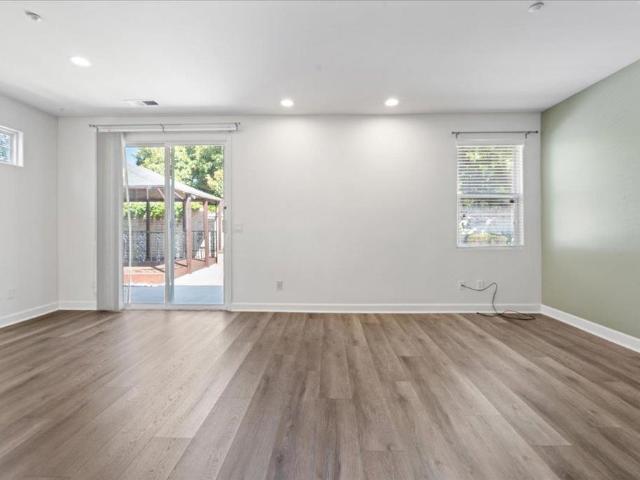 478 Churchill Way