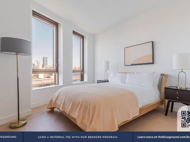 478 Kent Avenue 1 Bedroom Apartment for Rent at 478 Kent Avenue #2135, New York, NY 11249 Williamsburg