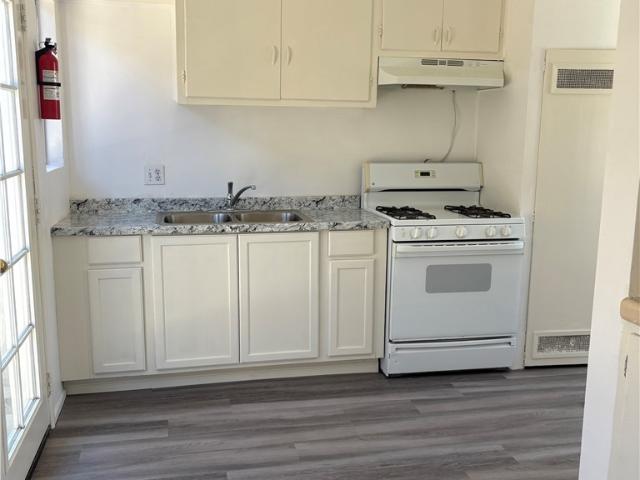 478 N Alessandro B