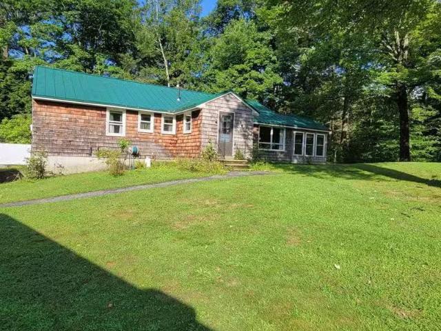 478 New Hampshire Route 123, Sharon, NH 03458 657077247