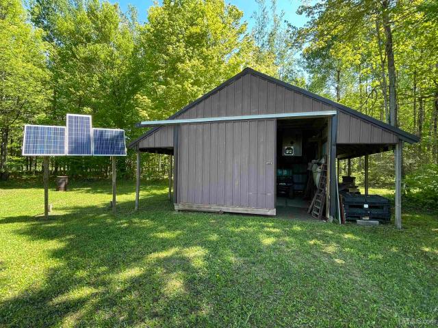 478 W Black Bear Lane
