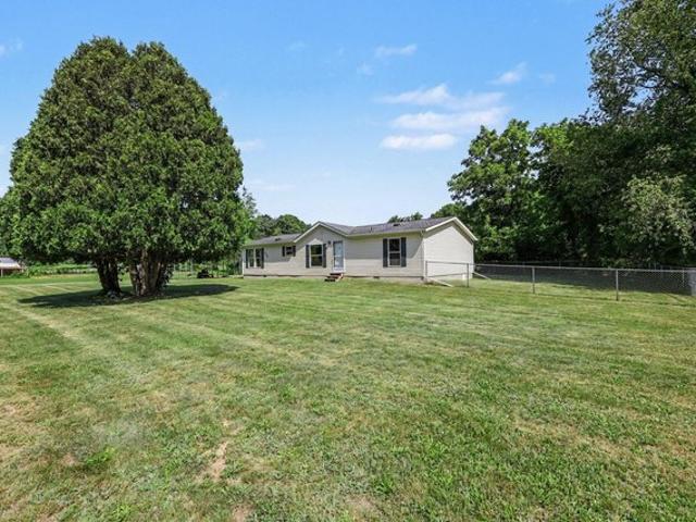 4794 Seymour Rd, Jackson, MI 49201