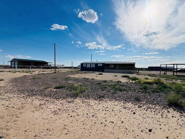 4795 N Gonzalez Rd, Fort Stockton, TX 79735