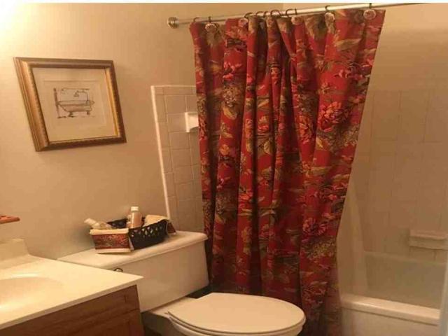 4795 E. MIlham Ave 2 Bedroom Apartment for Rent at 4795 E Milham Ave, Portage, MI 49002