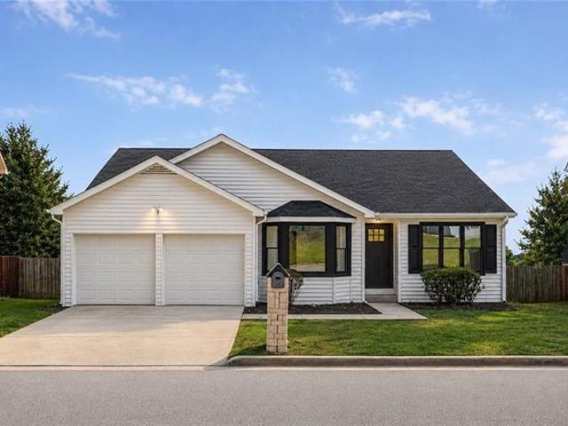 4795 Wyndam Dr, Stone Mountain, GA 30088