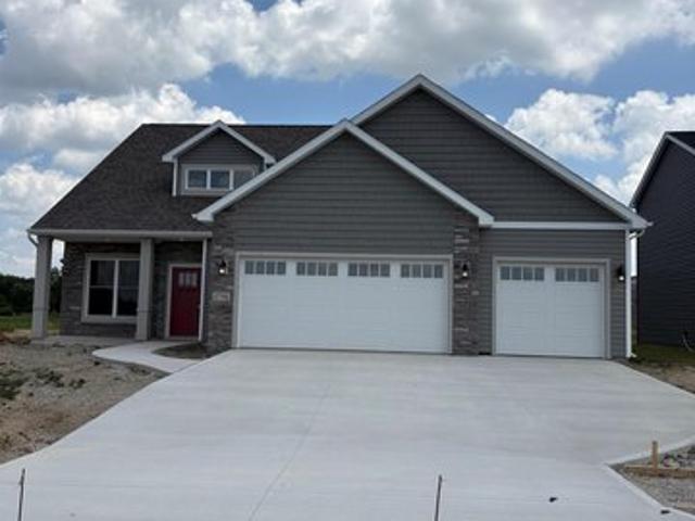 4796 Whittlebury Dr, Fort Wayne, IN 46818