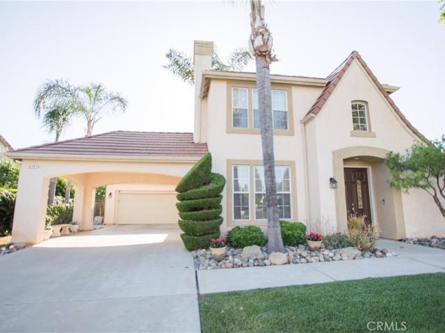 4797 N Pinebury
