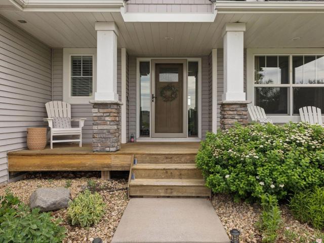 4798 Prairie Trail N
