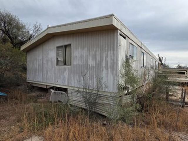 4799 N Dudleyville Rd, Winkelman, AZ 85192