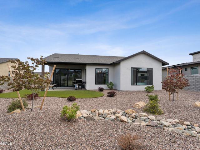 4791 n yorkshire loop