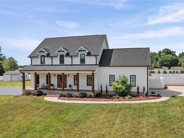 4791 Cooper Rd, Clemmons, NC 27012