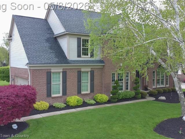 47920 Picadilly Court