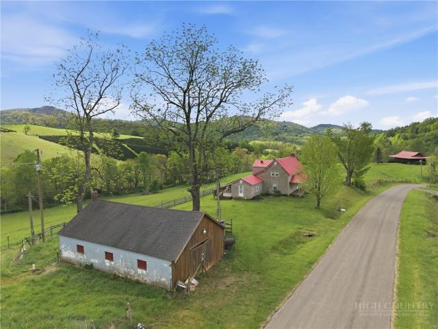 4793 Cheek Mountain Road