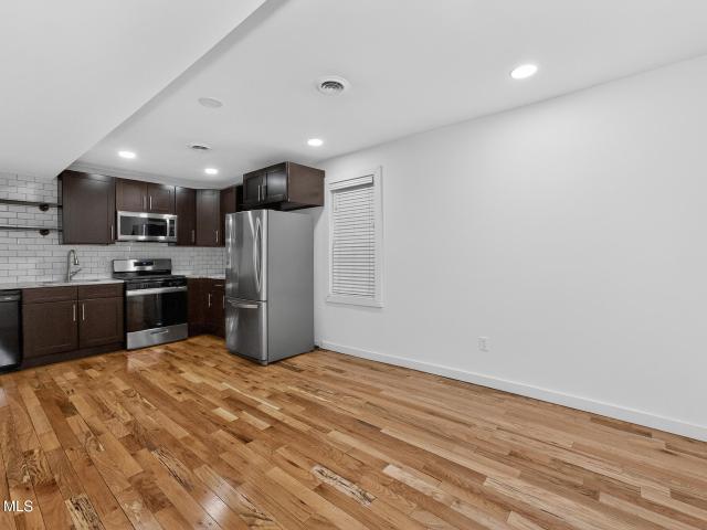 479 2nd Street