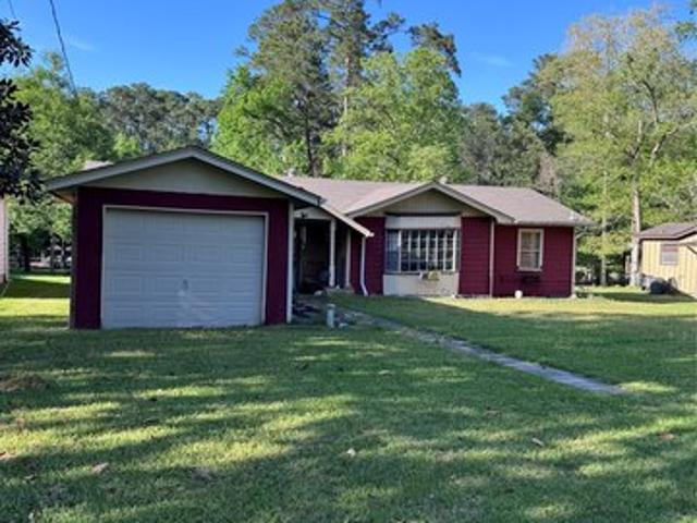 479 County Rd, Goodrich, TX 77335