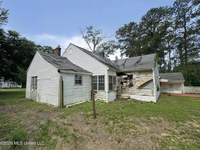 479 E Main Street