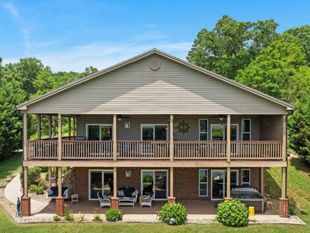 479 Engel Rd, Loudon, TN 37774