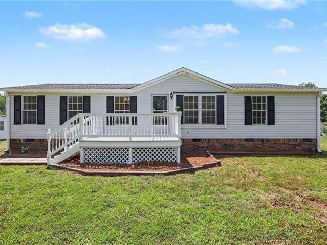 479 Joe Hege Rd, Clemmons, NC 27012
