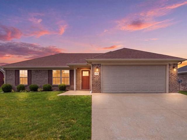 479 Southern Cross Dr, Richmond, KY 40475