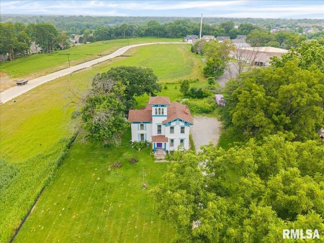 4804 Northwest Blvd, Davenport, IA 52806 | MLS #12581 | Compass