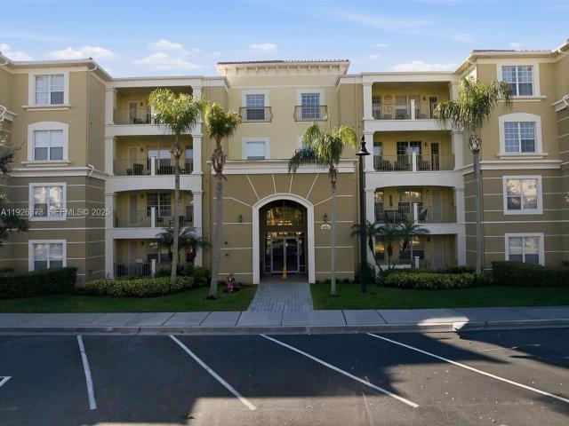 4804 Cayview Ave, Unit 40712, Orlando, FL 32819 | MLS #A11926