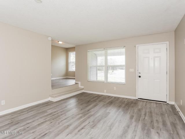 4804 Churchill Dr, Jacksonville, FL 32208 | MLS #2139 | Compass