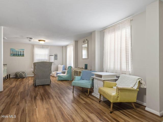 4804 Emerald Drive